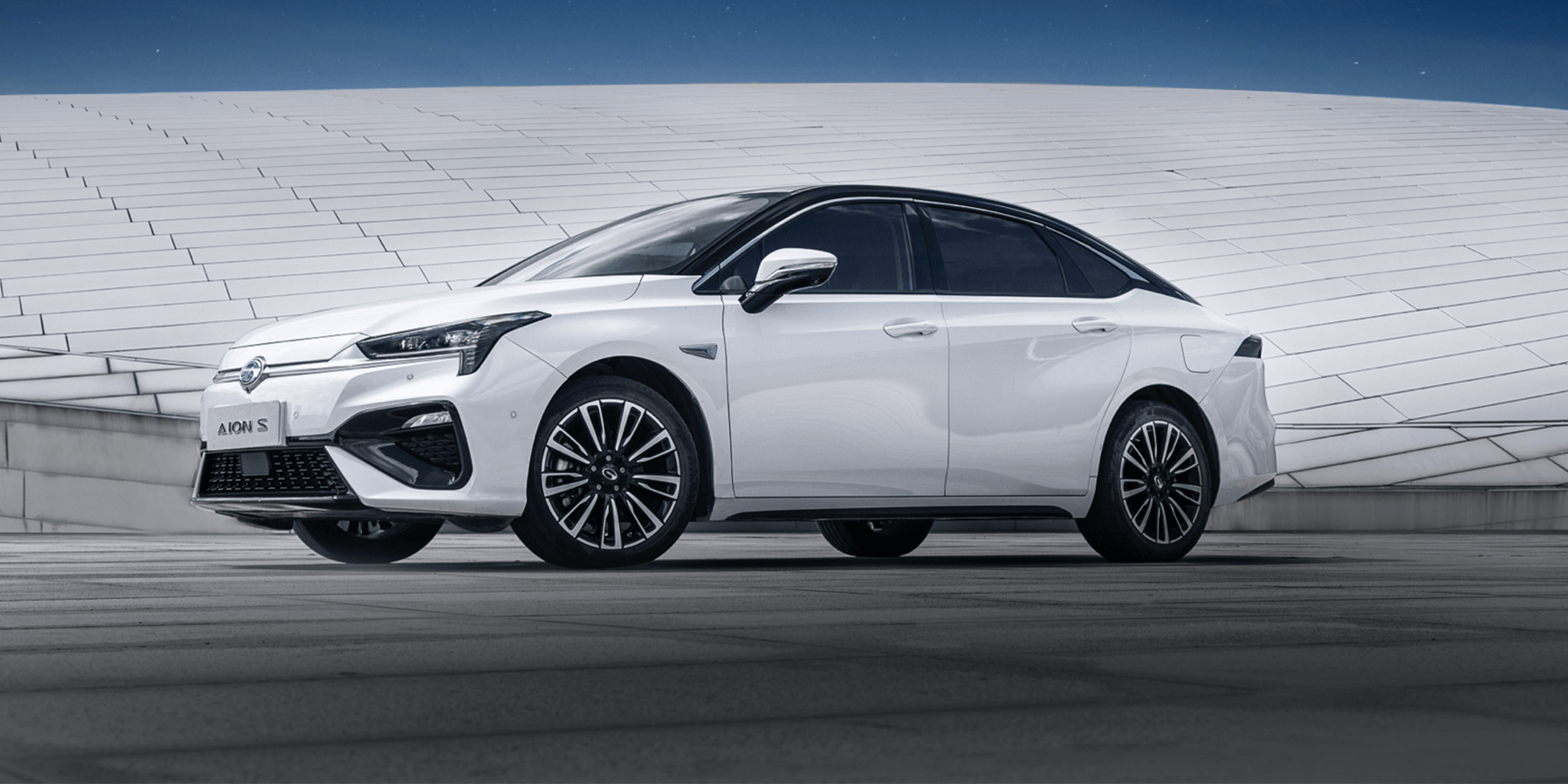 GAC Aion showcases charging technology claiming charging times of 8 ...