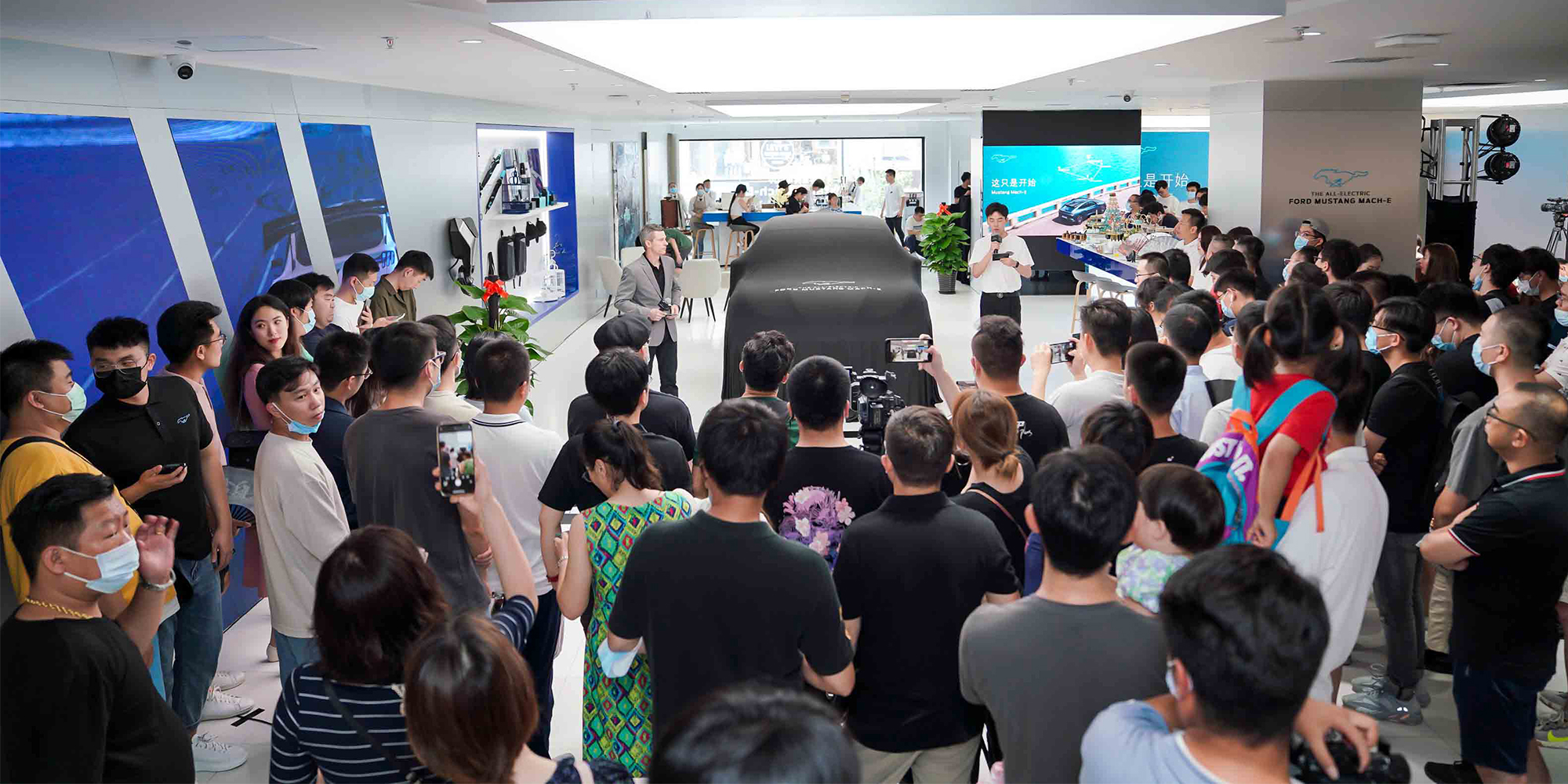 Mustang Mach-E: Models, specs, prices, updates, and more | Electrek