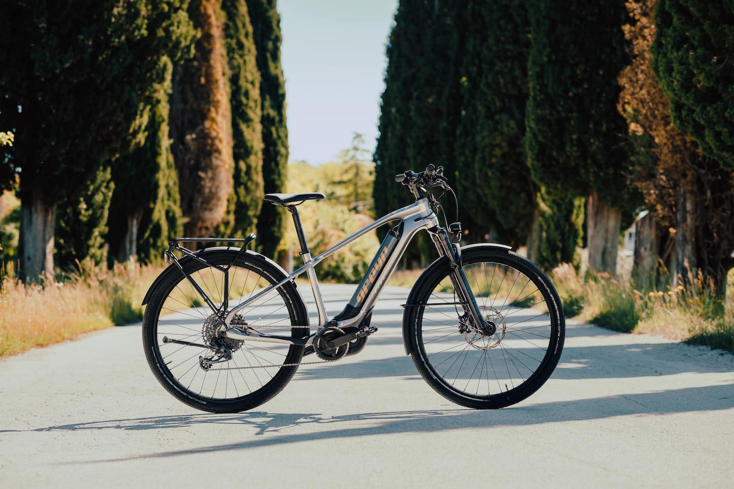 Greyp T5 unveiled as first trekking electric bike, and I got the first ...