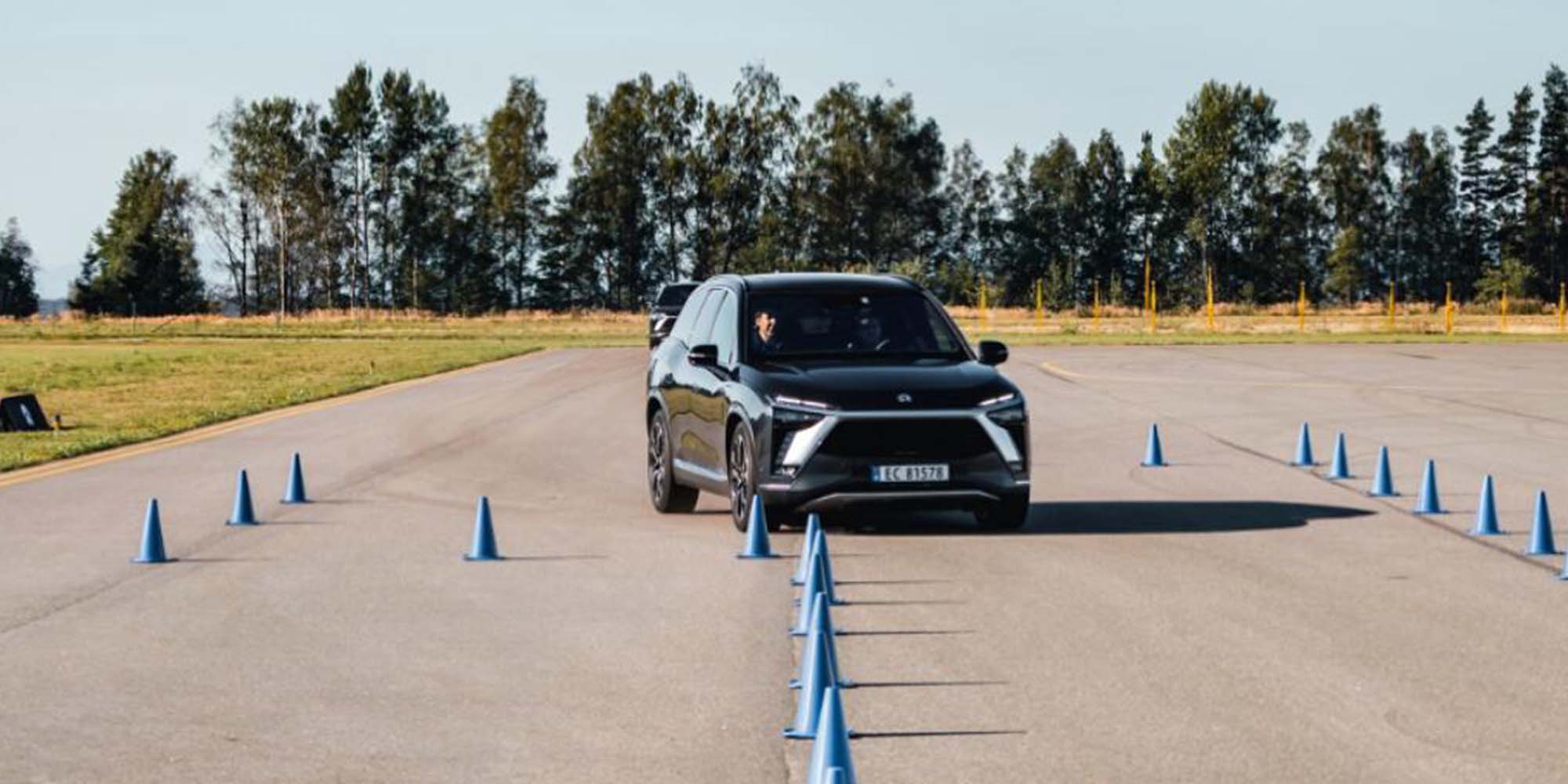 NIO begins ES8 test drives in Norway | Electrek