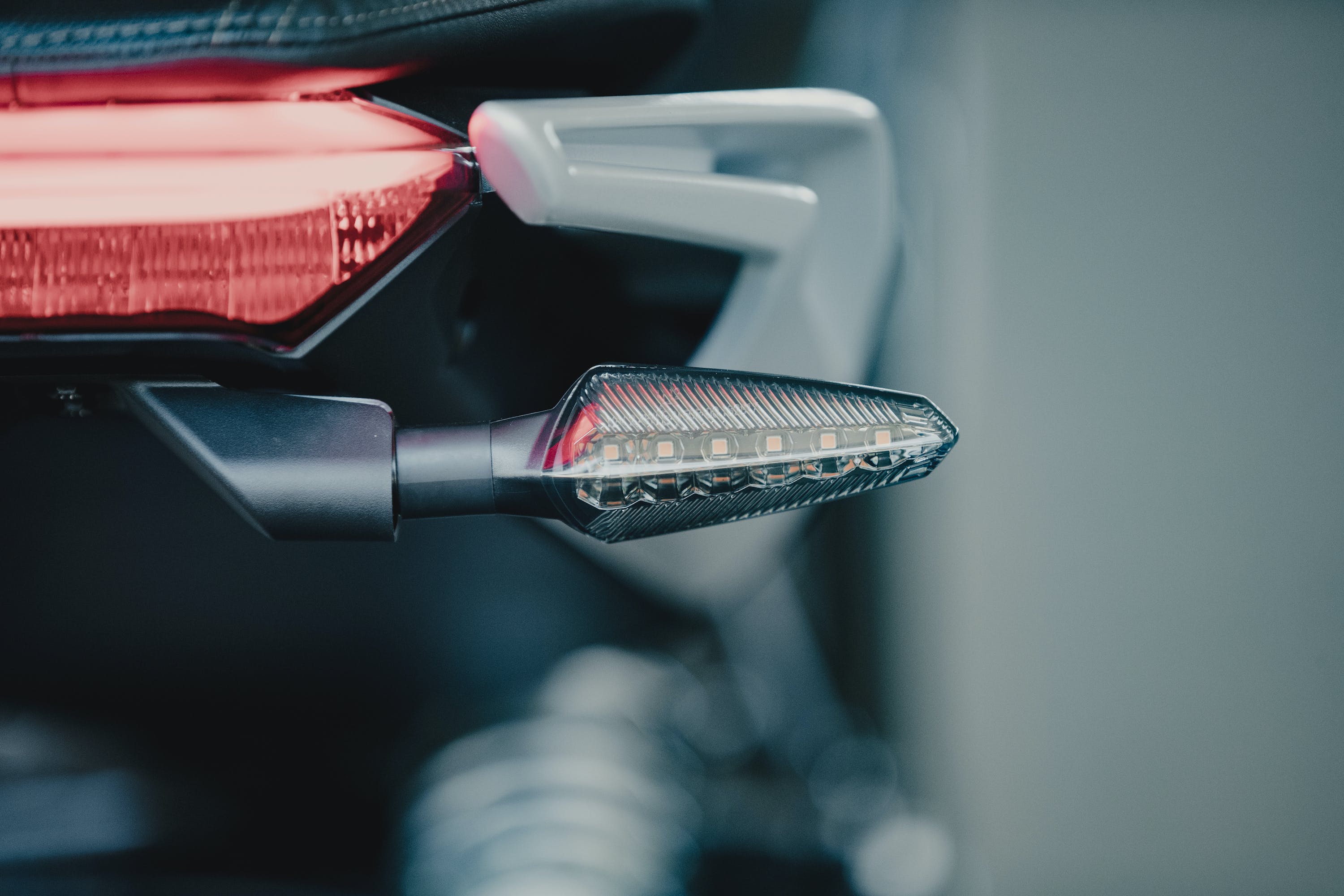 Zero Motorcycles launches limited-edition race-inspired 'Quickstrike ...