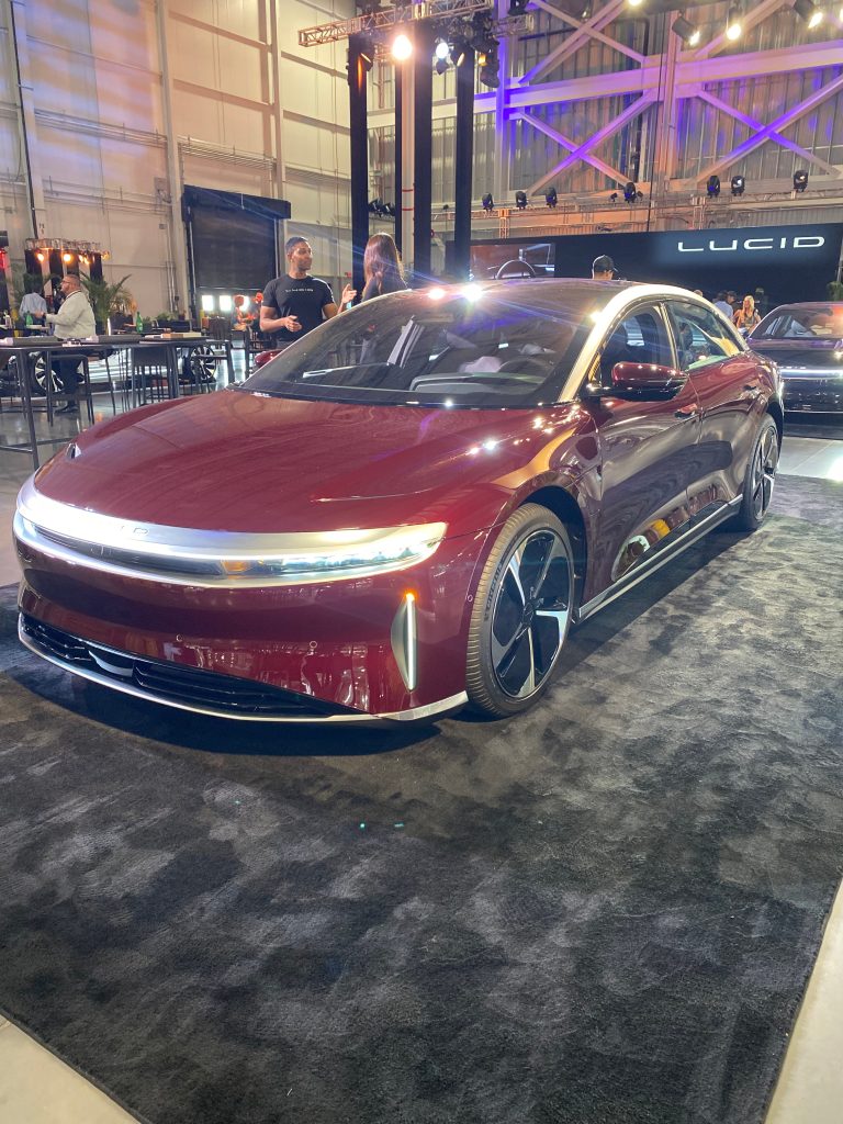 First look and test-drive with the Lucid Air Dream Edition: An ...