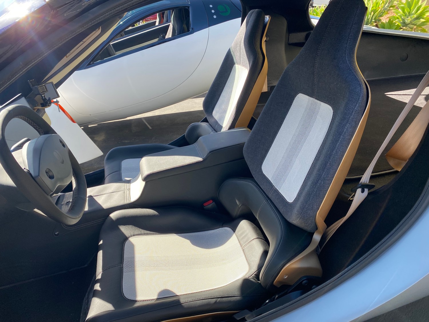 An up close look at the Aptera SEVs and interview with co-founder Chris ...