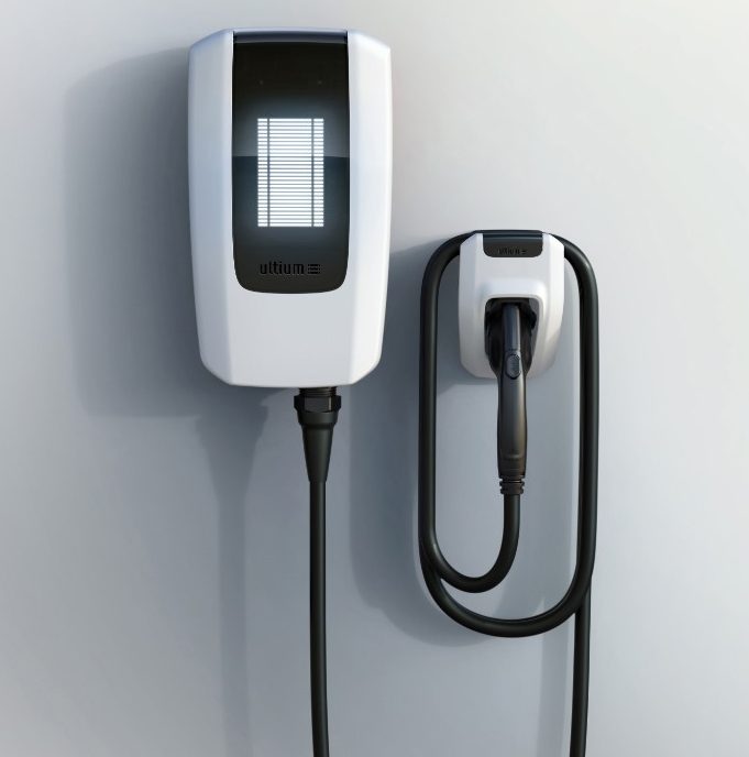 GM announced the deployment of 40,000 new EV chargers, but it sticks to ...