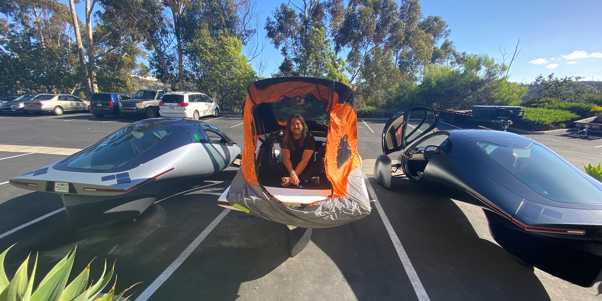 An up close look at the Aptera SEVs and interview with co-founder Chris ...