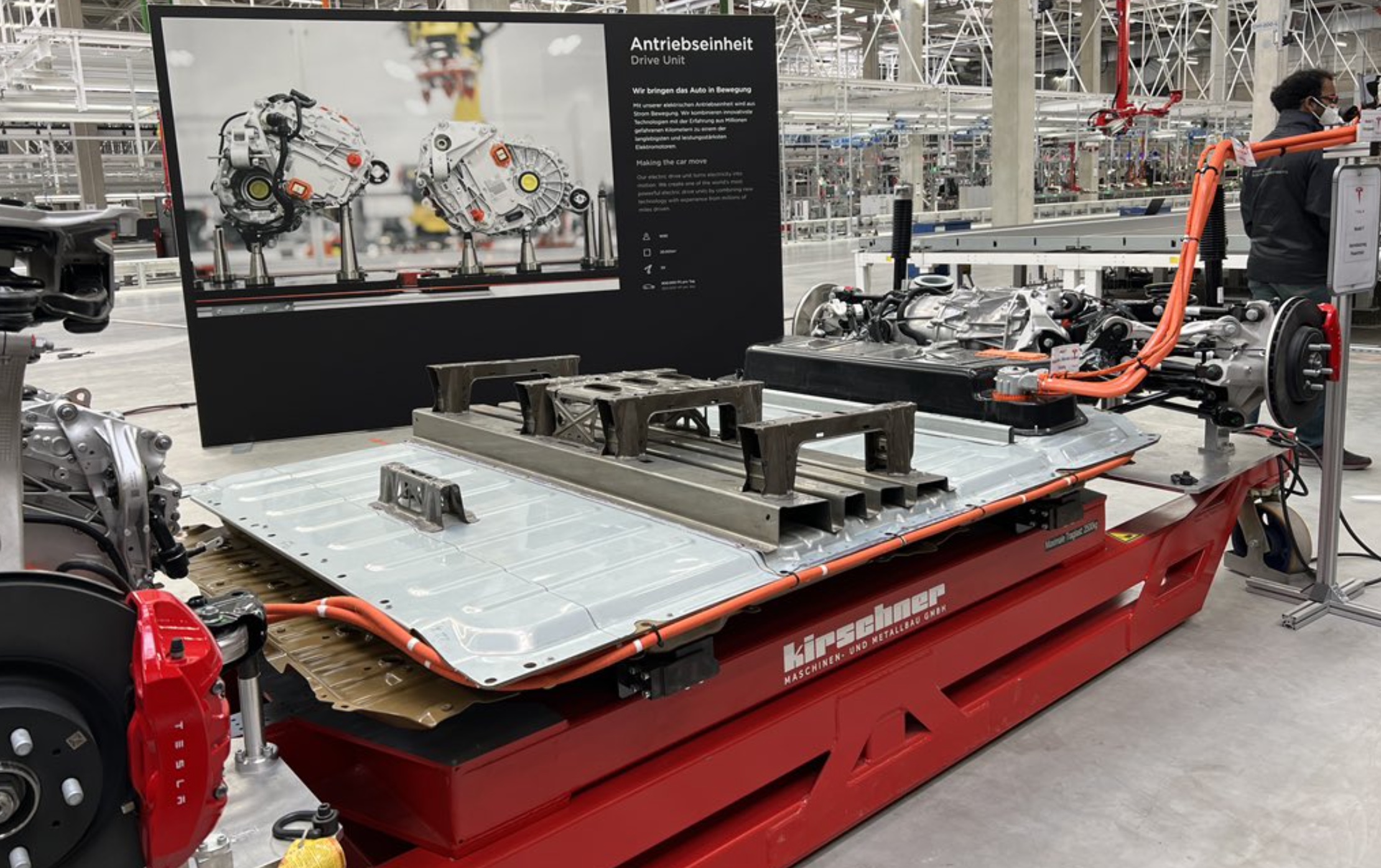 Tesla unveils new structural battery pack with 4680 cells in ...