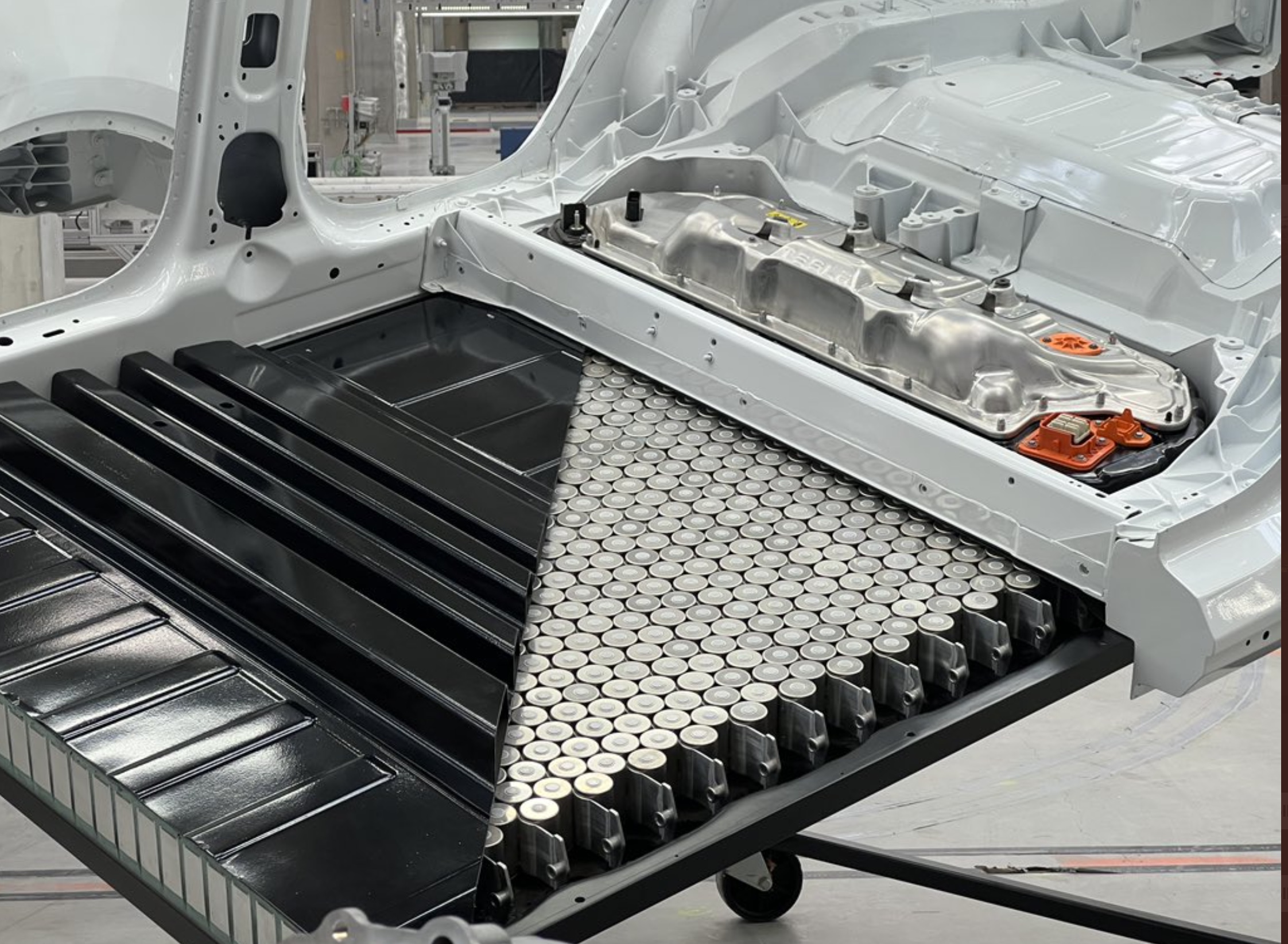 Tesla unveils new structural battery pack with 4680 cells in ...