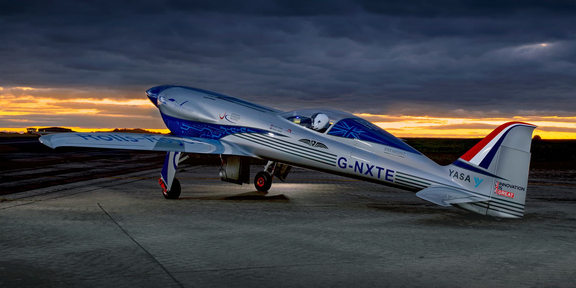 Rolls Royce proclaims 'Spirit of Innovation' e-plane fastest electric ...