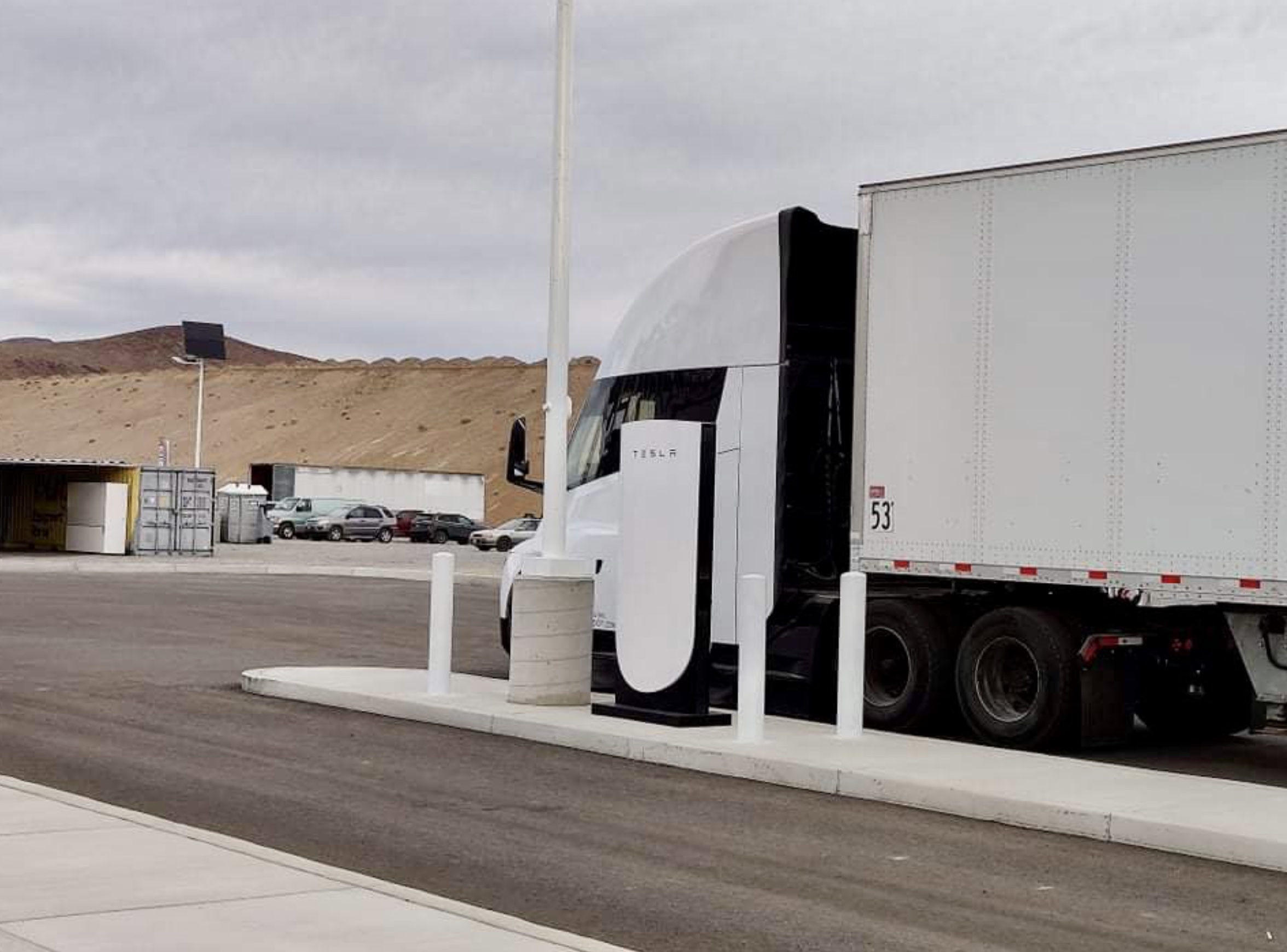 Tesla Semi gets out for a quick charge at Megacharger amid important ...