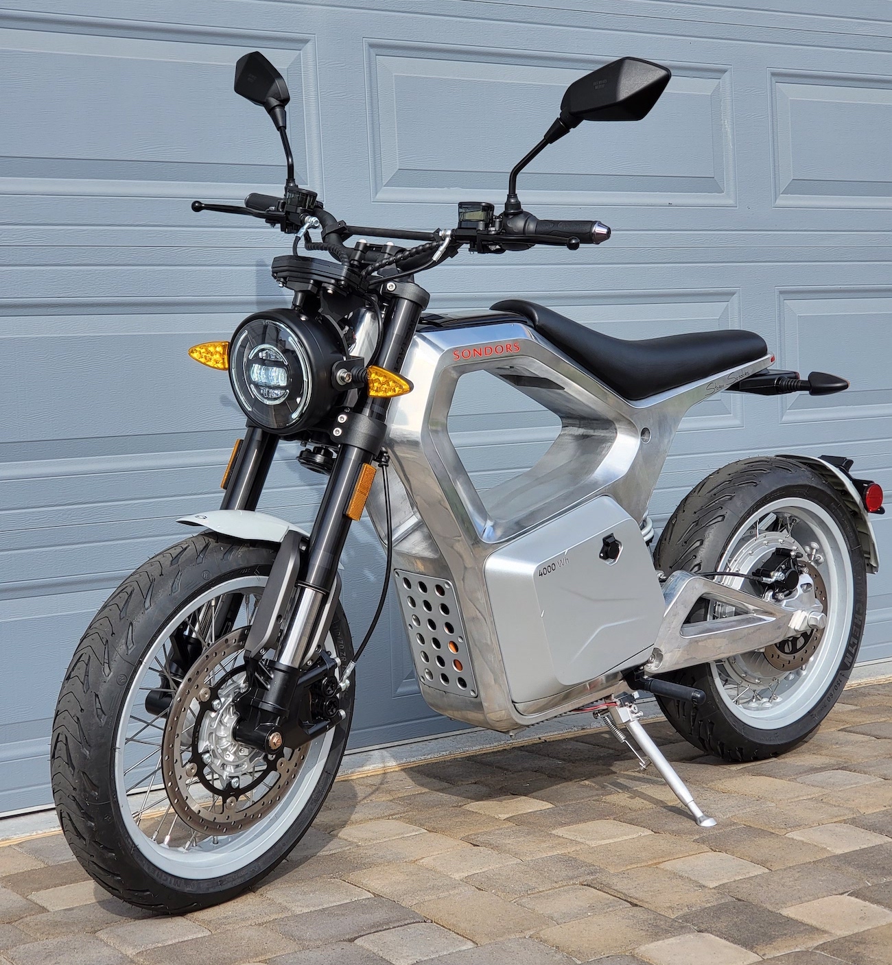 First look at the production-ready SONDORS Metacycle electric motorcycle