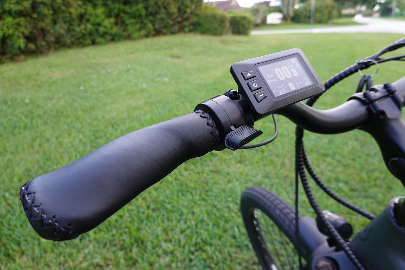 Ride1Up 700 Series electric bike review: Incredible bang for your buck ...