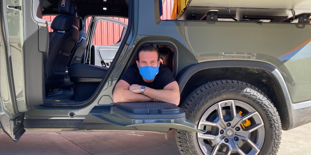 Another close-up look at the Rivian R1T plus test drive footage | Electrek