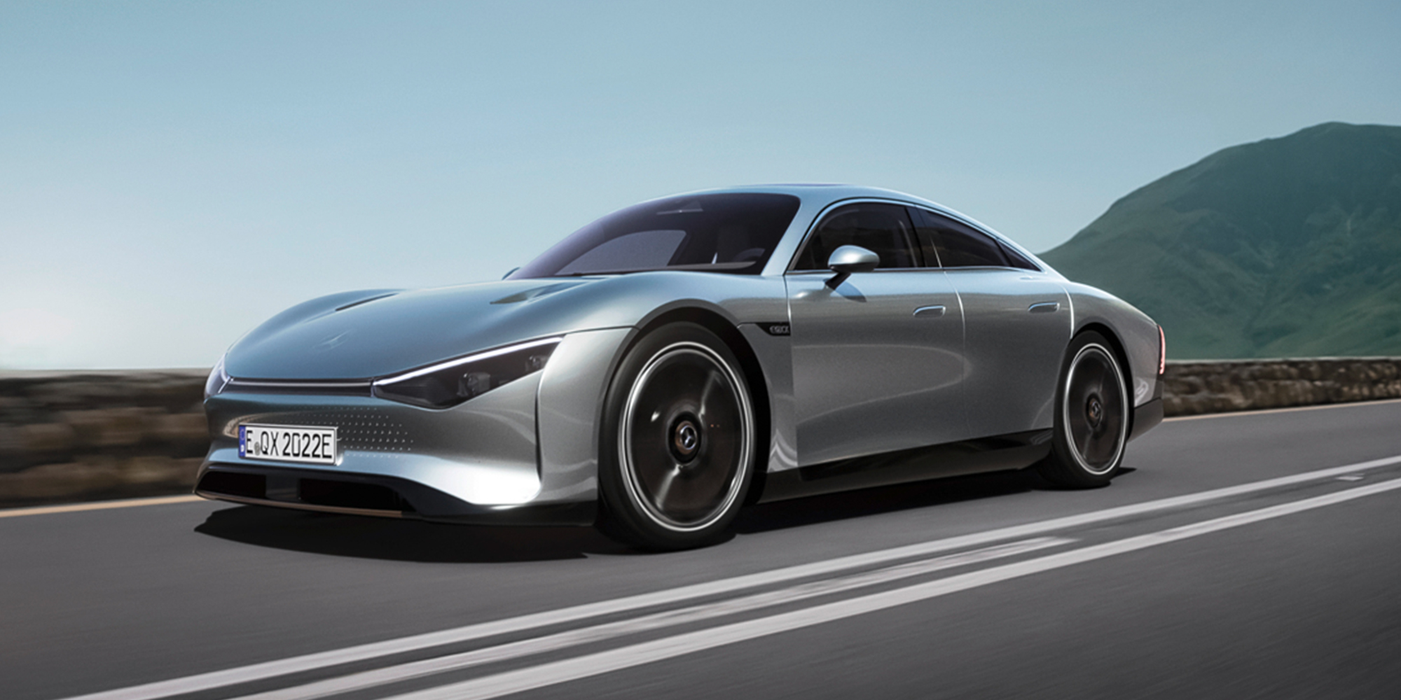 Mercedes-Benz unveils VISION EQXX prototype with over 620 mile range ...