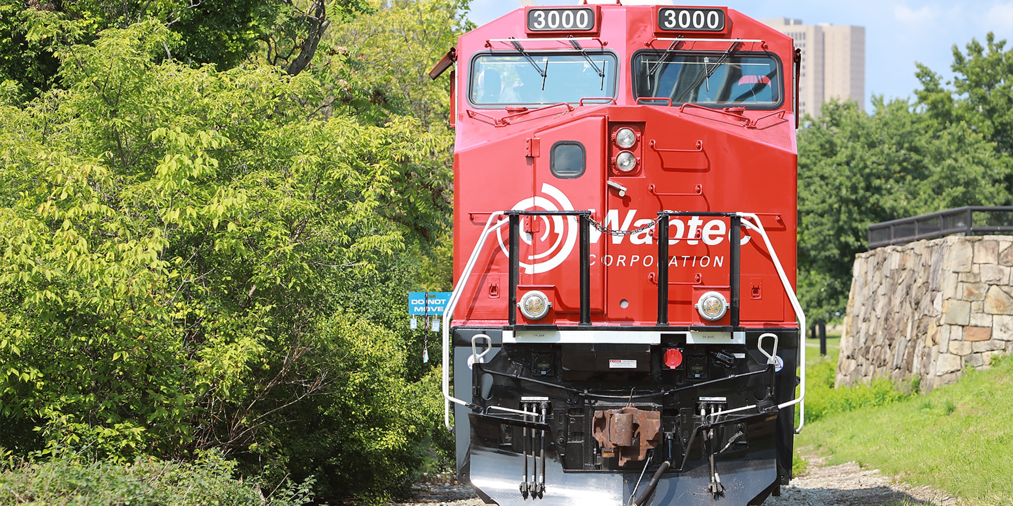 Union Pacific orders ten Wabtec FLXDrive battery-electric locomotives ...