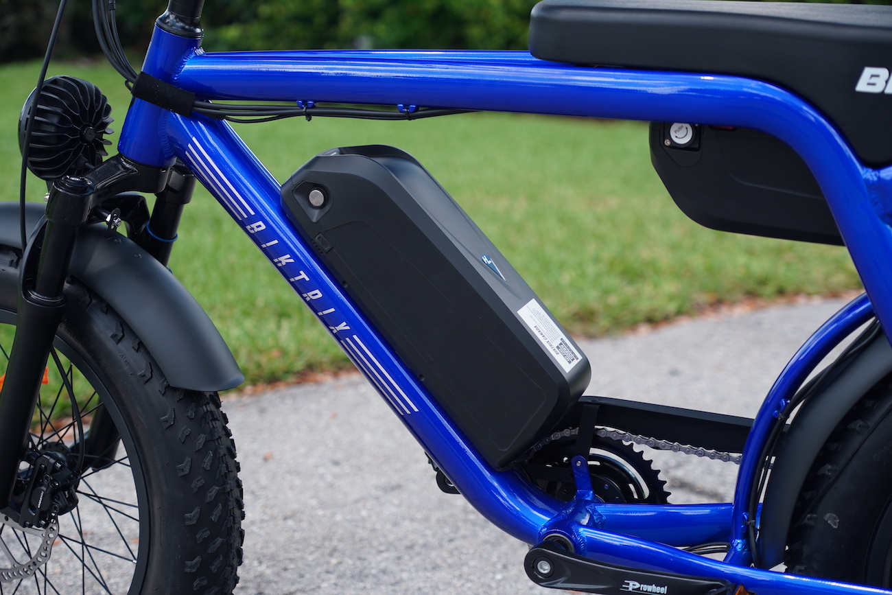 Biktrix Moto review: This 25 mph electric bike has serious moped vibes