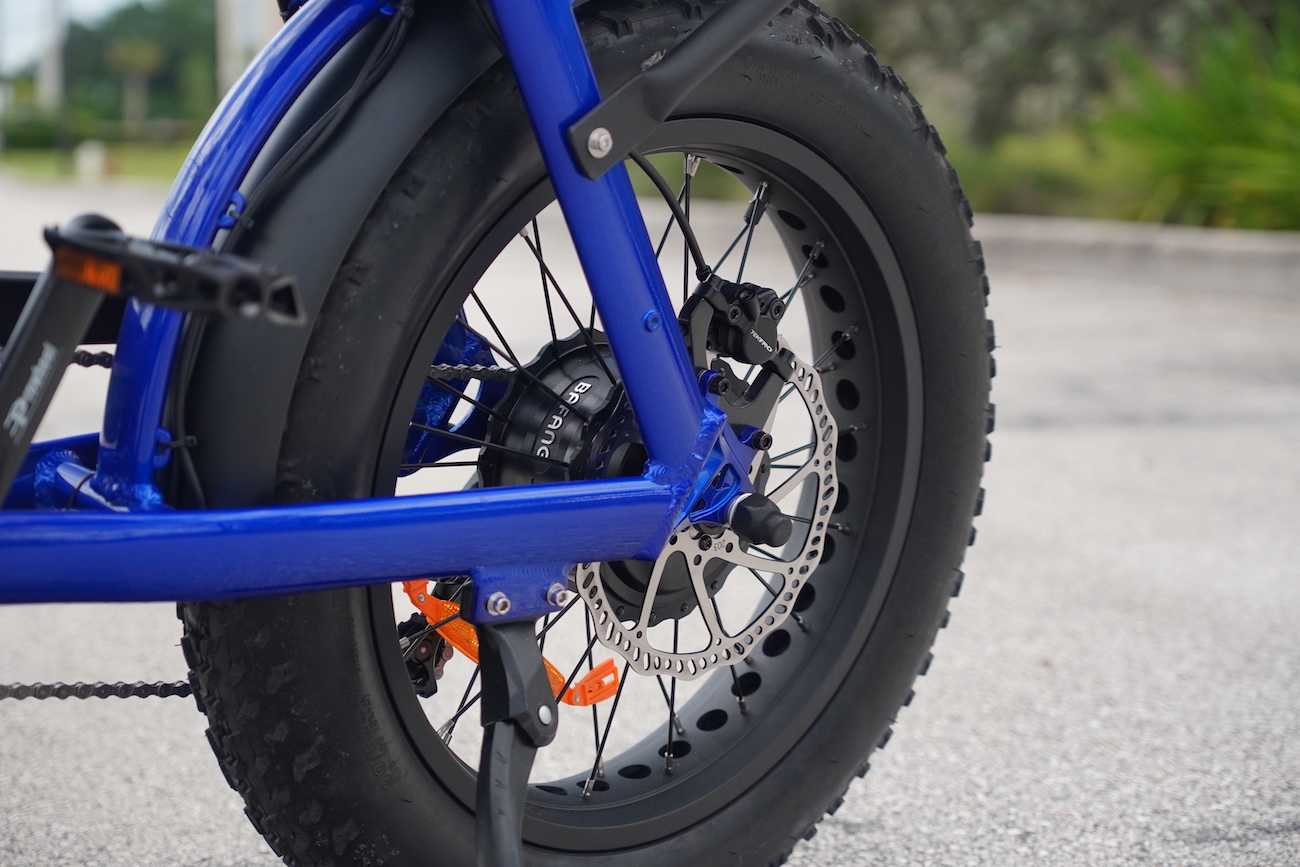 Biktrix Moto review: This 25 mph electric bike has serious moped vibes