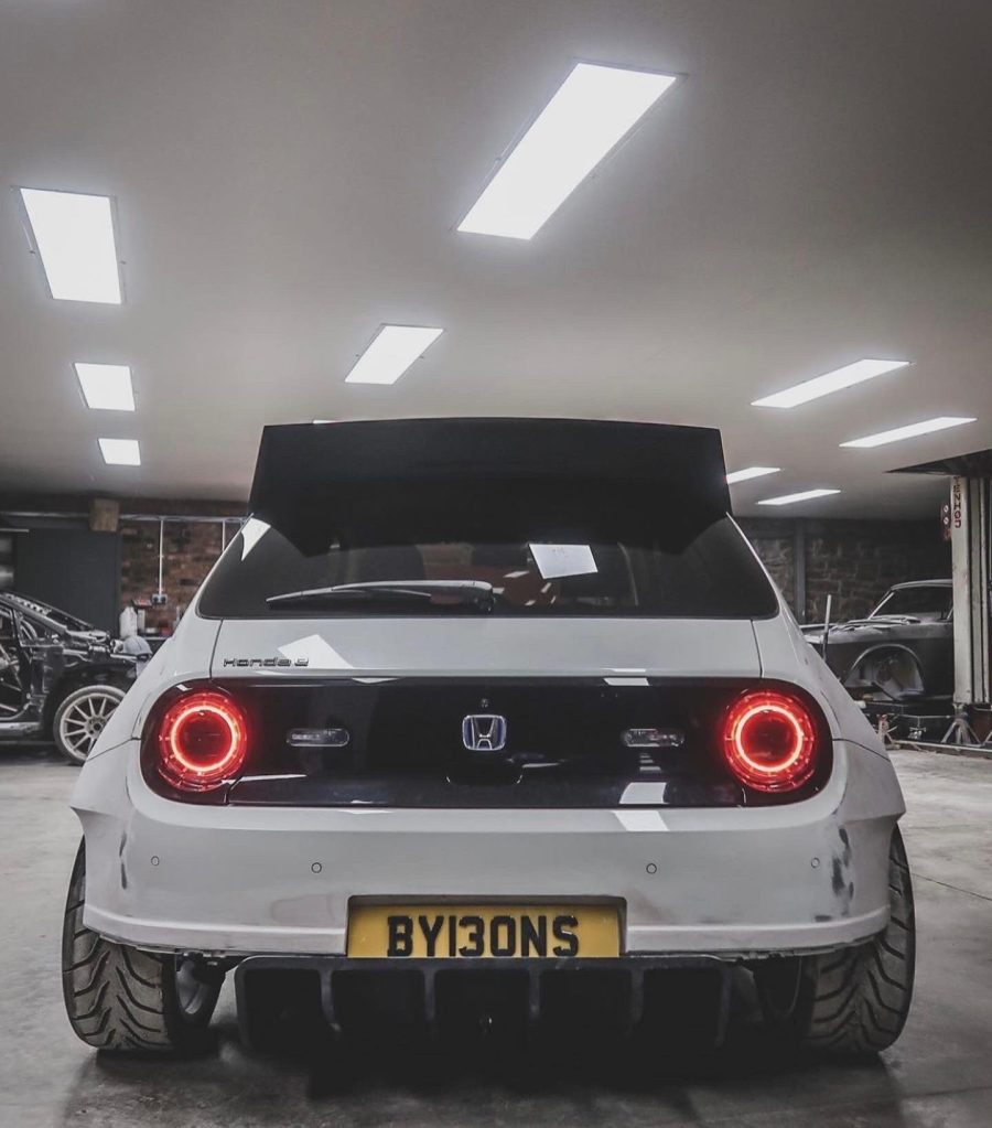 Honda e goes full thicc boi with touring car widebody kit (lots of ...