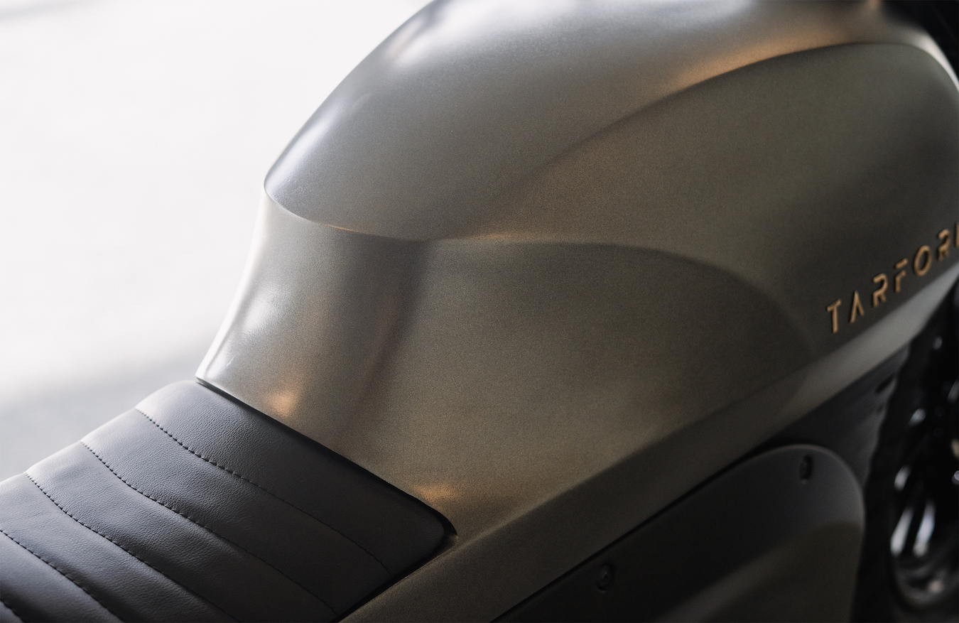 Tarform begins delivering its slick-looking US-built electric ...