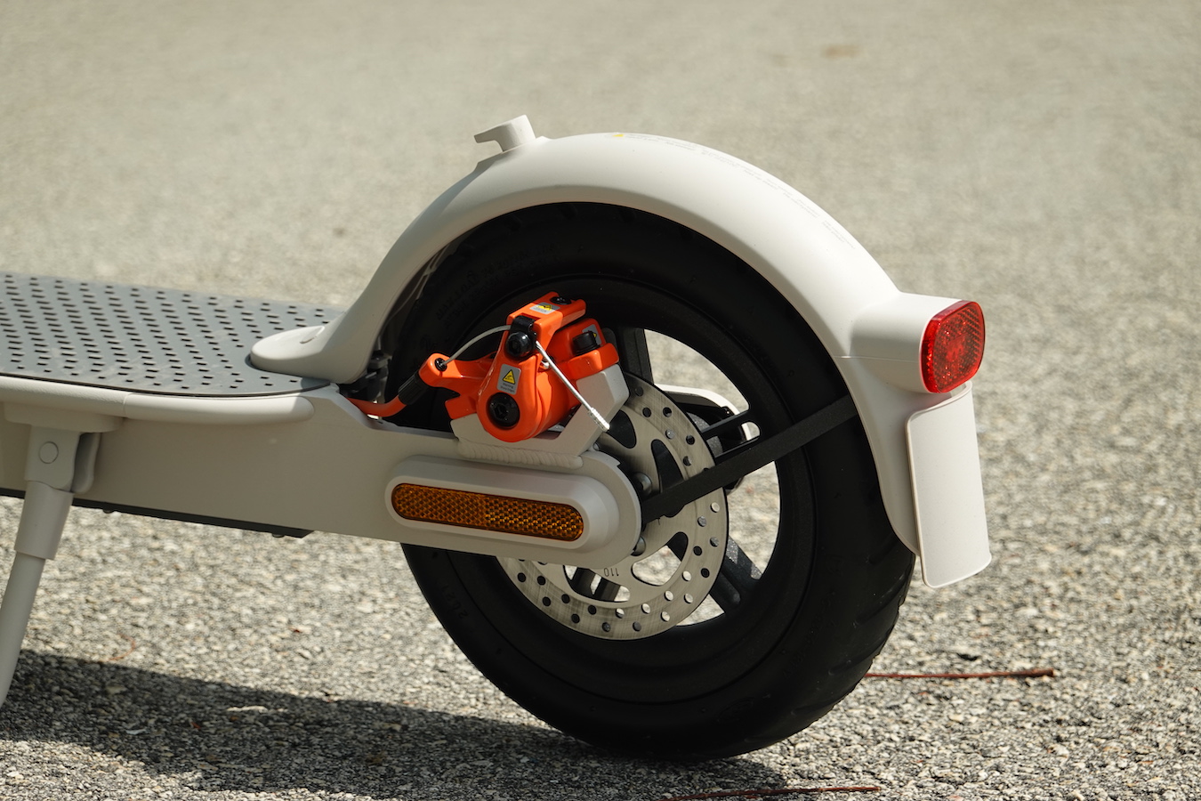 Xiaomi Mi Electric Scooter 3 Review: Upgrading An Awesome E-Scooter