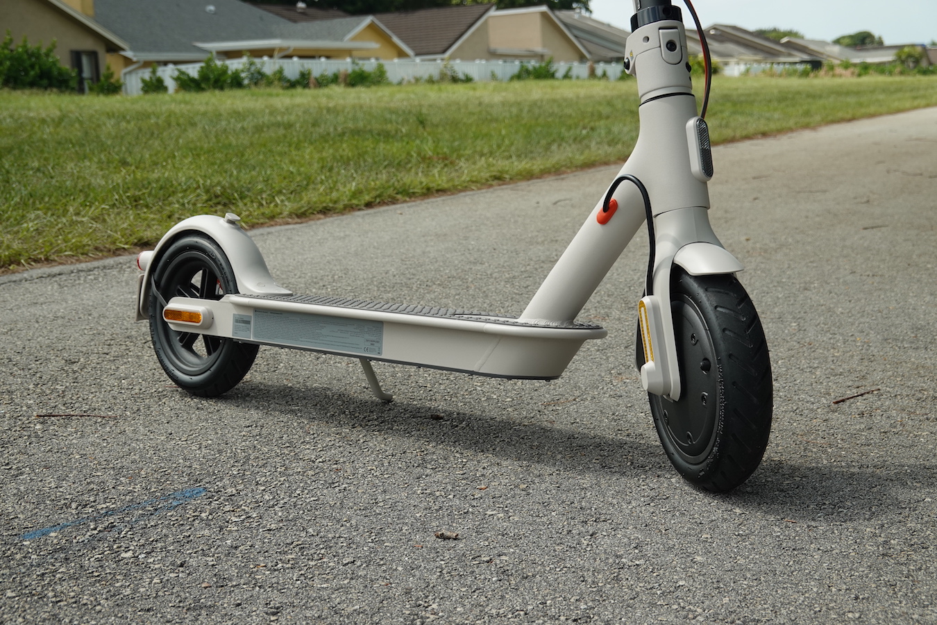 Xiaomi Mi Electric Scooter 3 Review: Upgrading An Awesome E-Scooter