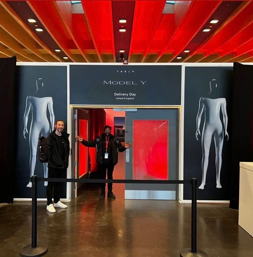 Tesla launches Model Y in the UK and other right-hand-drive markets ...