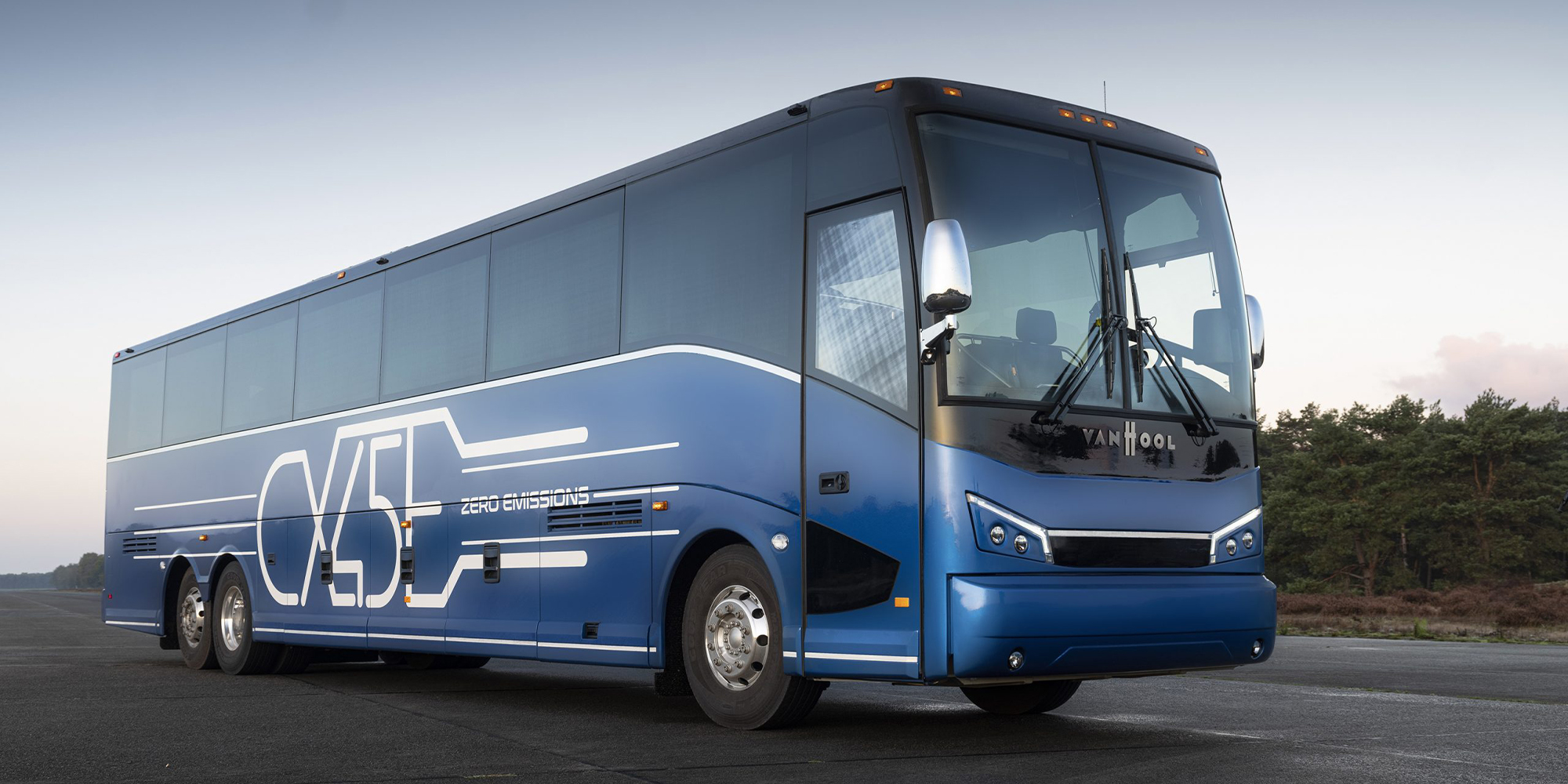 'Proterra Powered' electric bus travels 1,700 miles using only public ...