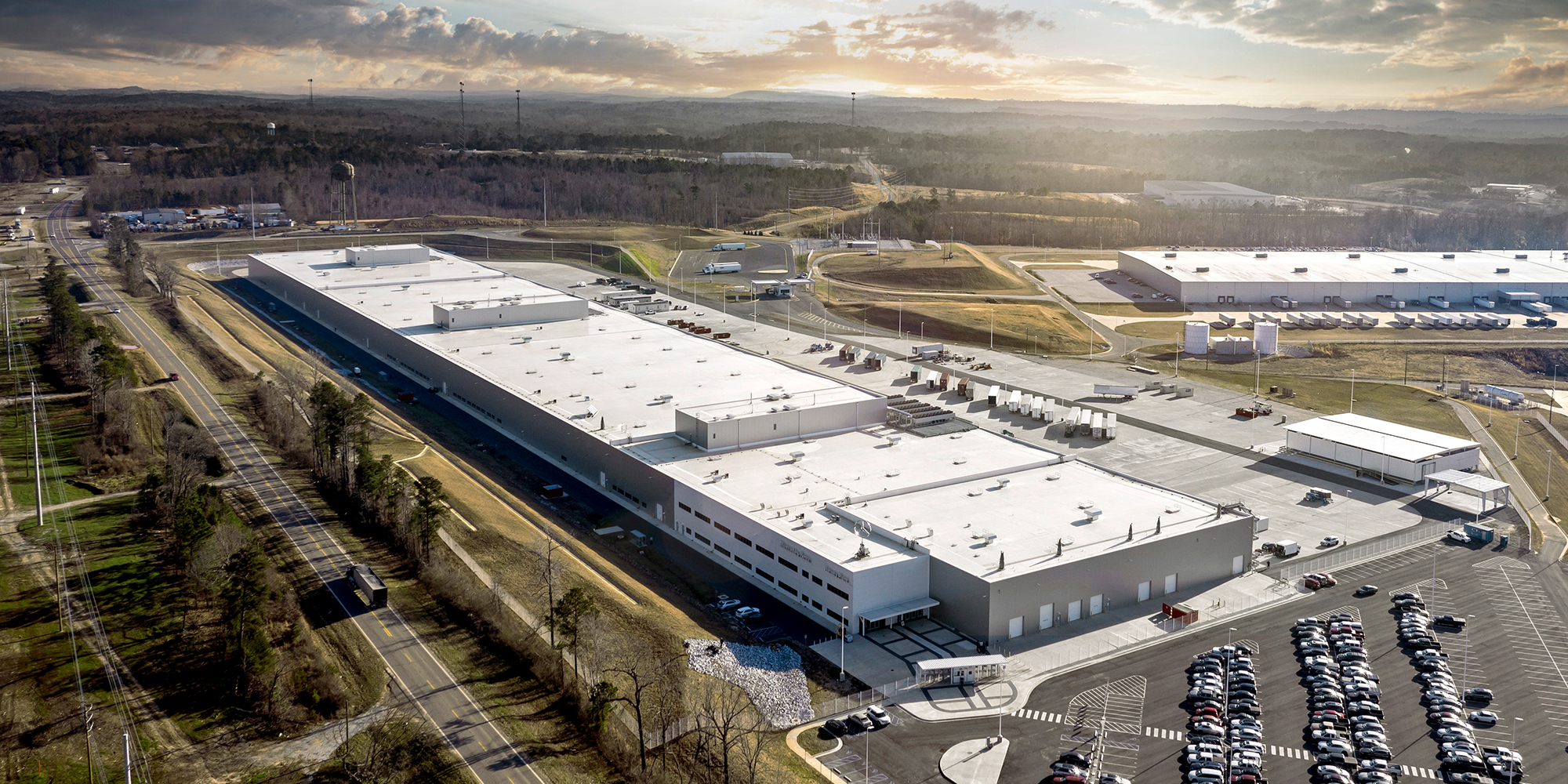 Mercedes-Benz cuts ribbon on new Alabama battery plant ahead of EQ ...