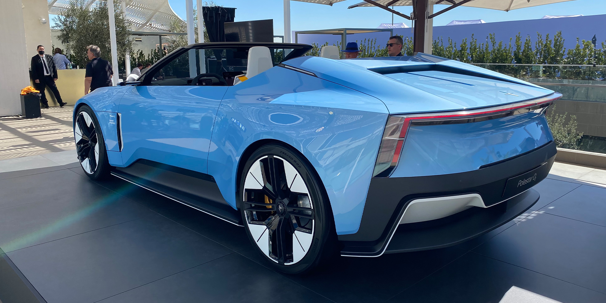 First look at the Polestar O₂ concept: A hard-top roadster convertible ...