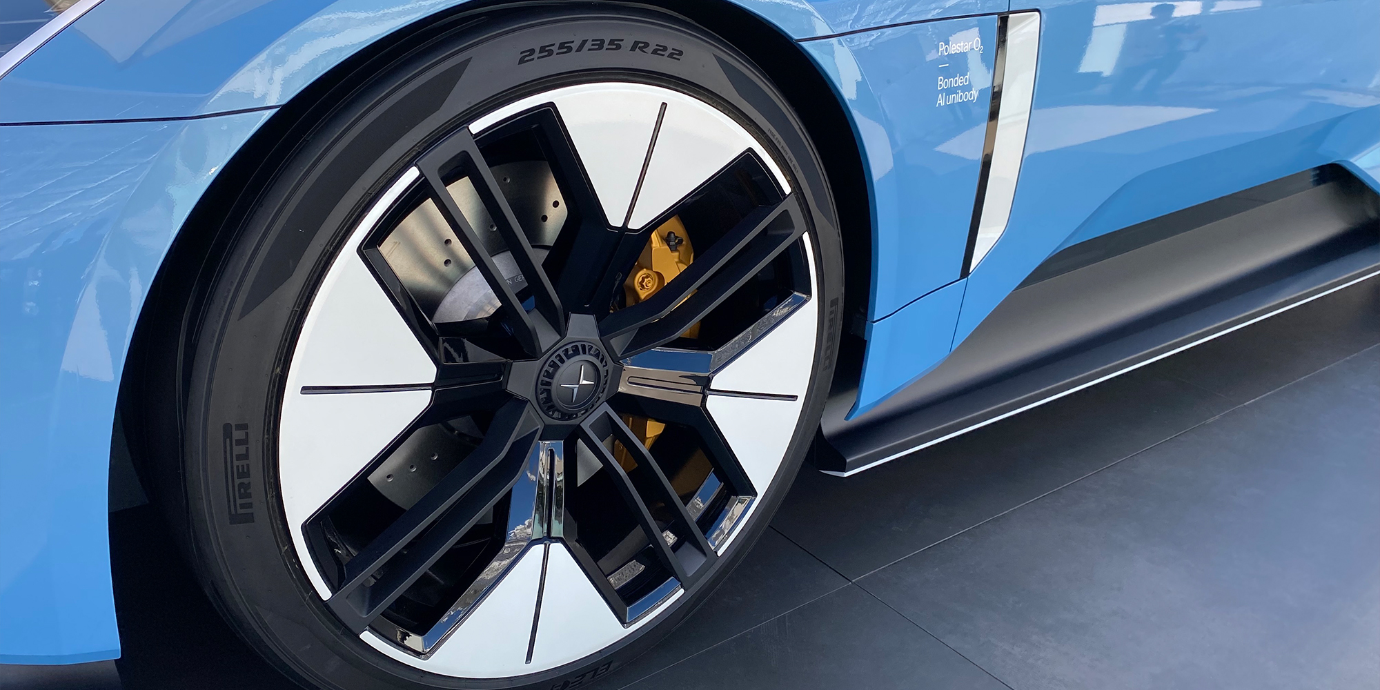 First look at the Polestar O₂ concept: A hard-top roadster convertible ...