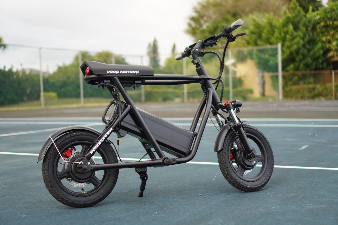 Emove Roadrunner review: A funny little 35 mph two-motor electric scooter