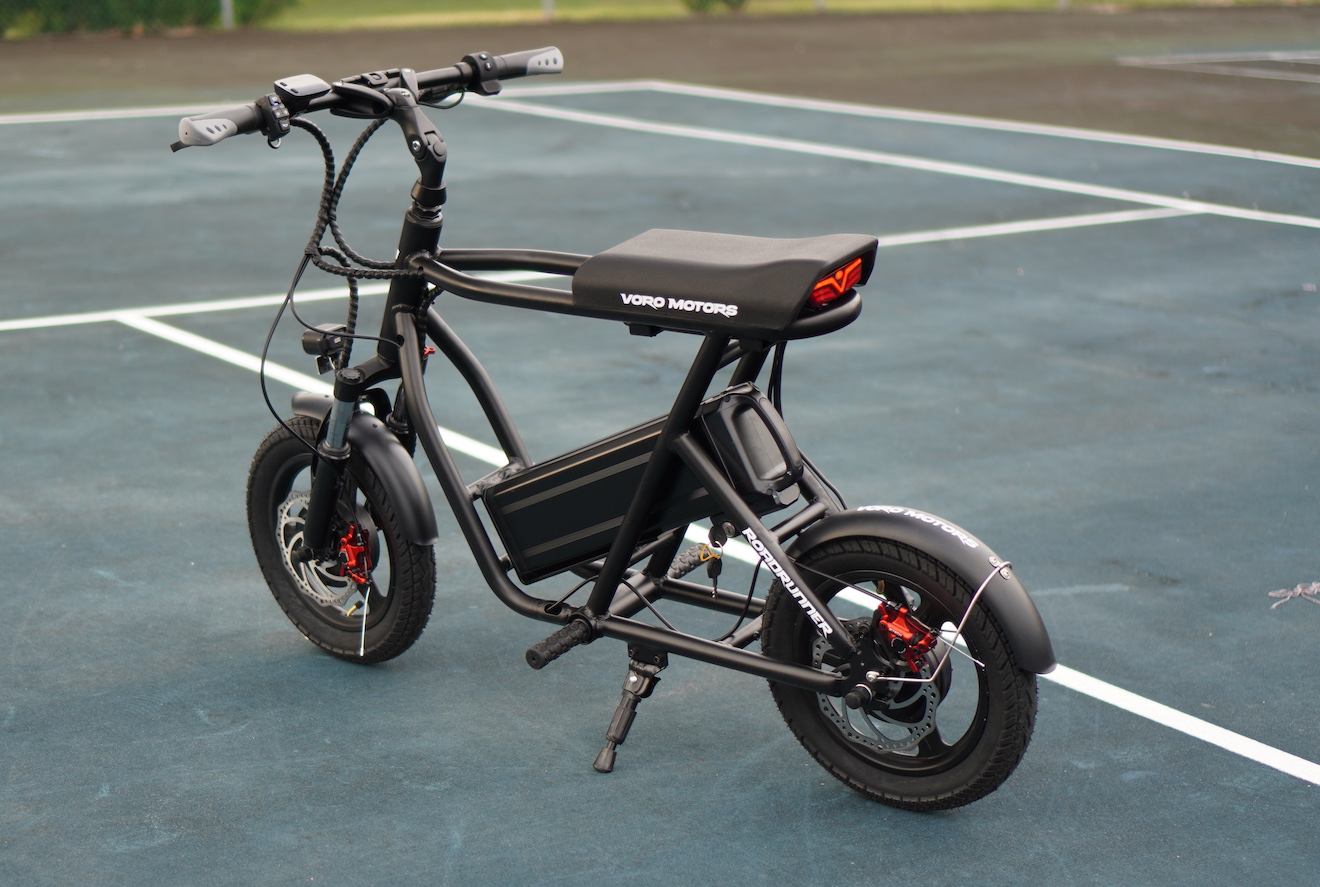Emove Roadrunner review: A funny little 35 mph two-motor electric scooter