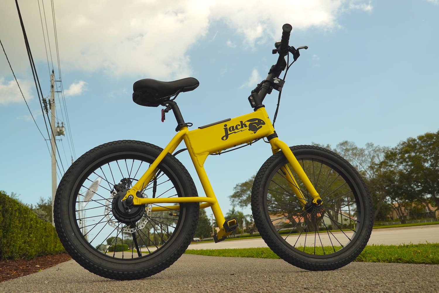 JackRabbit review: This odd-looking 20 mph 'micro electric bike' is ...