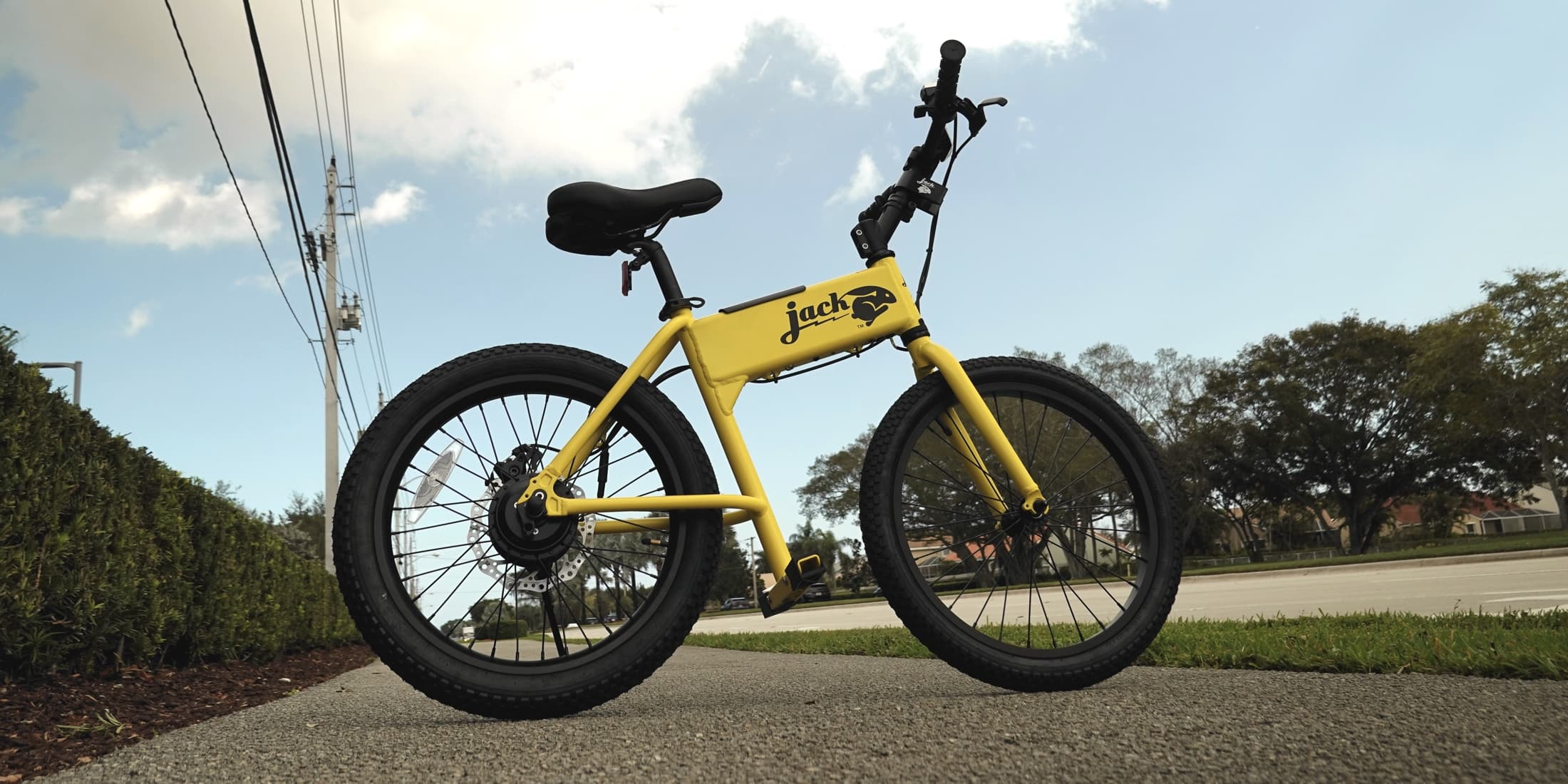Electric 'micro-bikes' growing in popularity, offering comfort ...