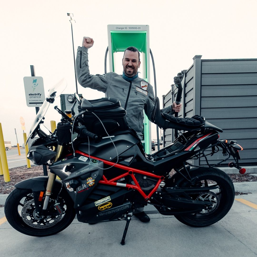 Dueling electric motorcycles set new record in daring race across the US