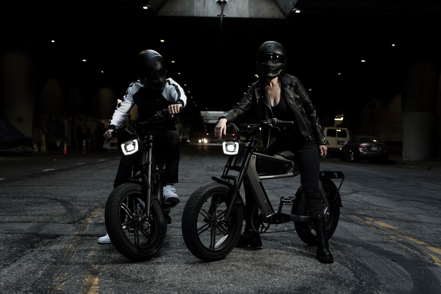 C3STROM Astro electric bike puts motorcycle styling on an e-bike ride