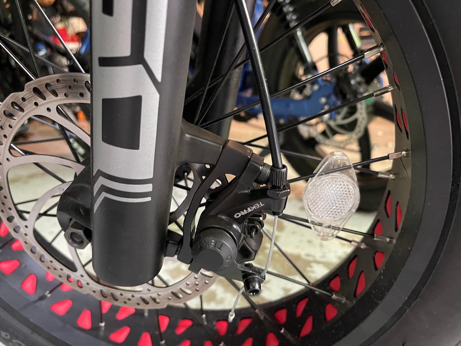 Review: Luna Eclipse full-suspension fat tire foldable BMX e-bike ...