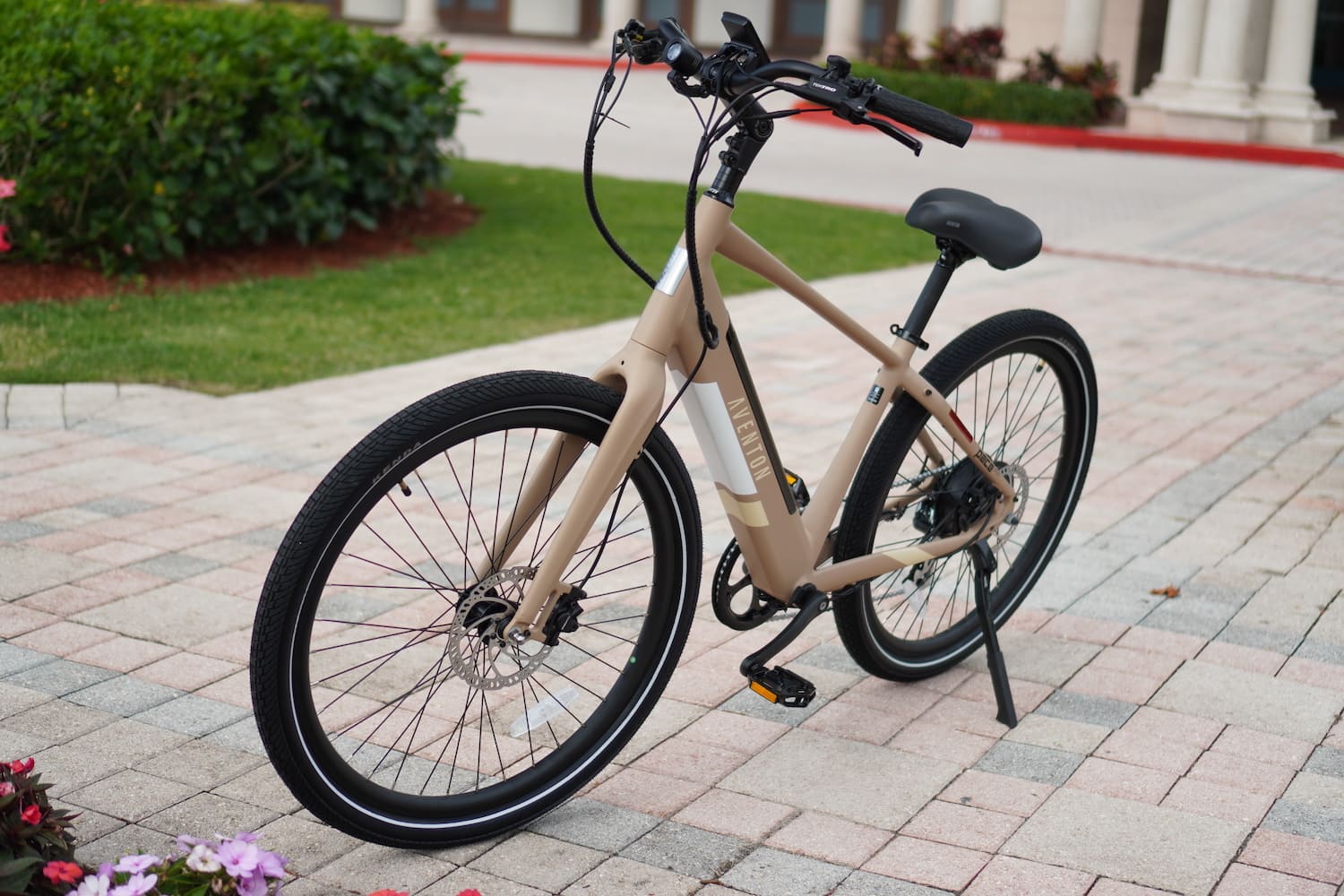 Aventon Pace 500 Next Gen Electric Bike Review: Fast and Full-Featured