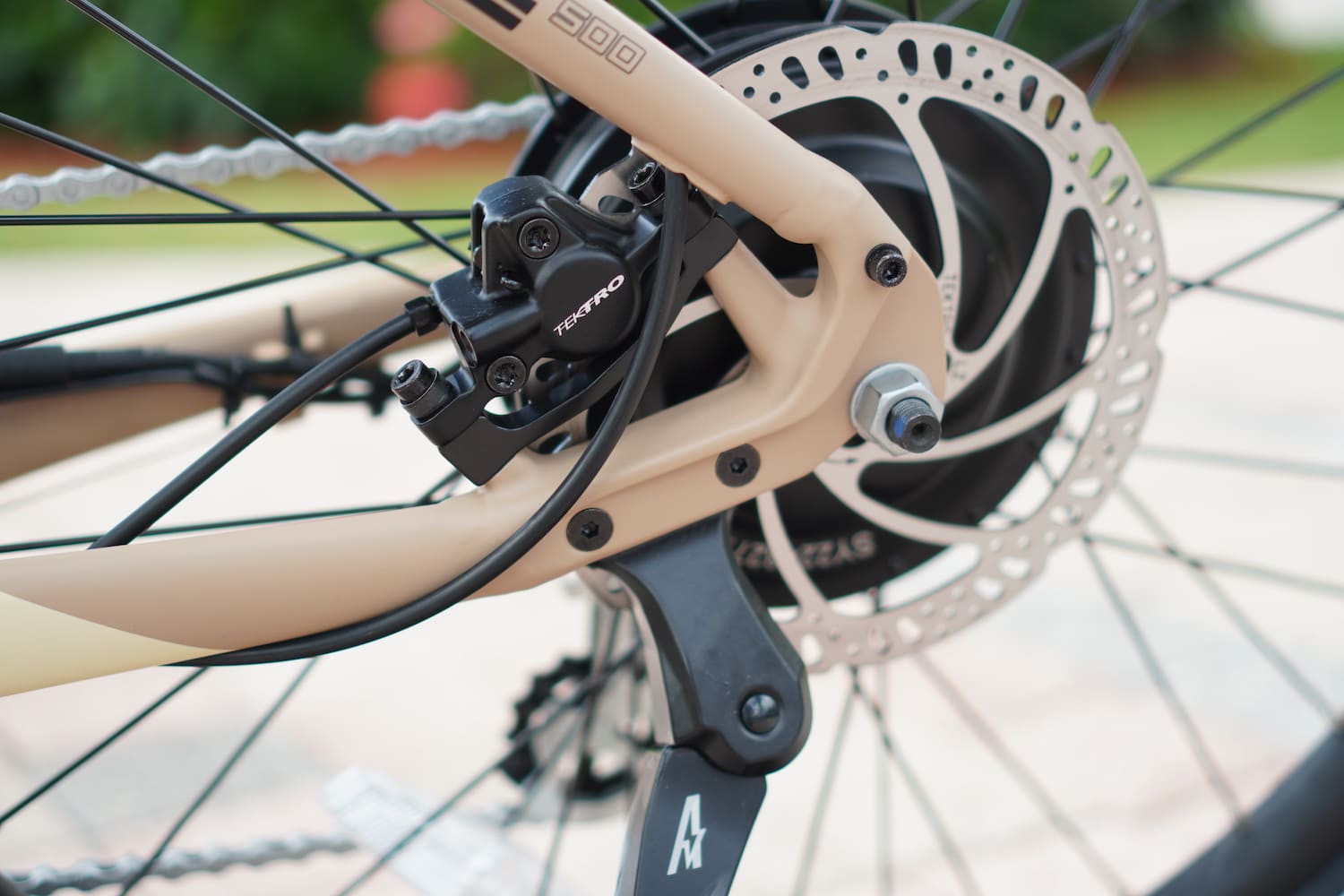 Aventon Pace 500 Next Gen Electric Bike Review: Fast and Full-Featured