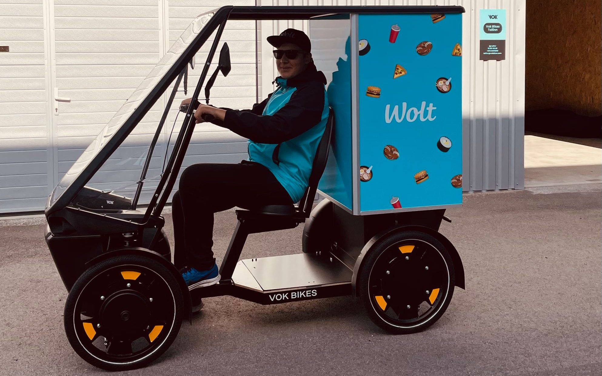 These four-wheeled electric cargo bikes are already replacing mail trucks