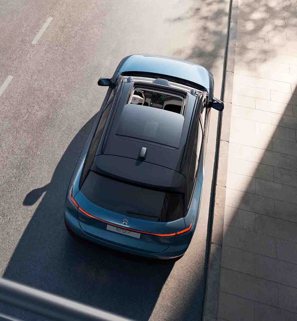 NIO finally launches its ES7 SUV