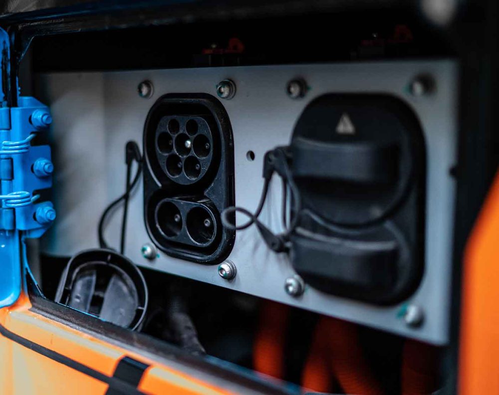 ROAM launches first electric mass-transit bus in Africa | Electrek