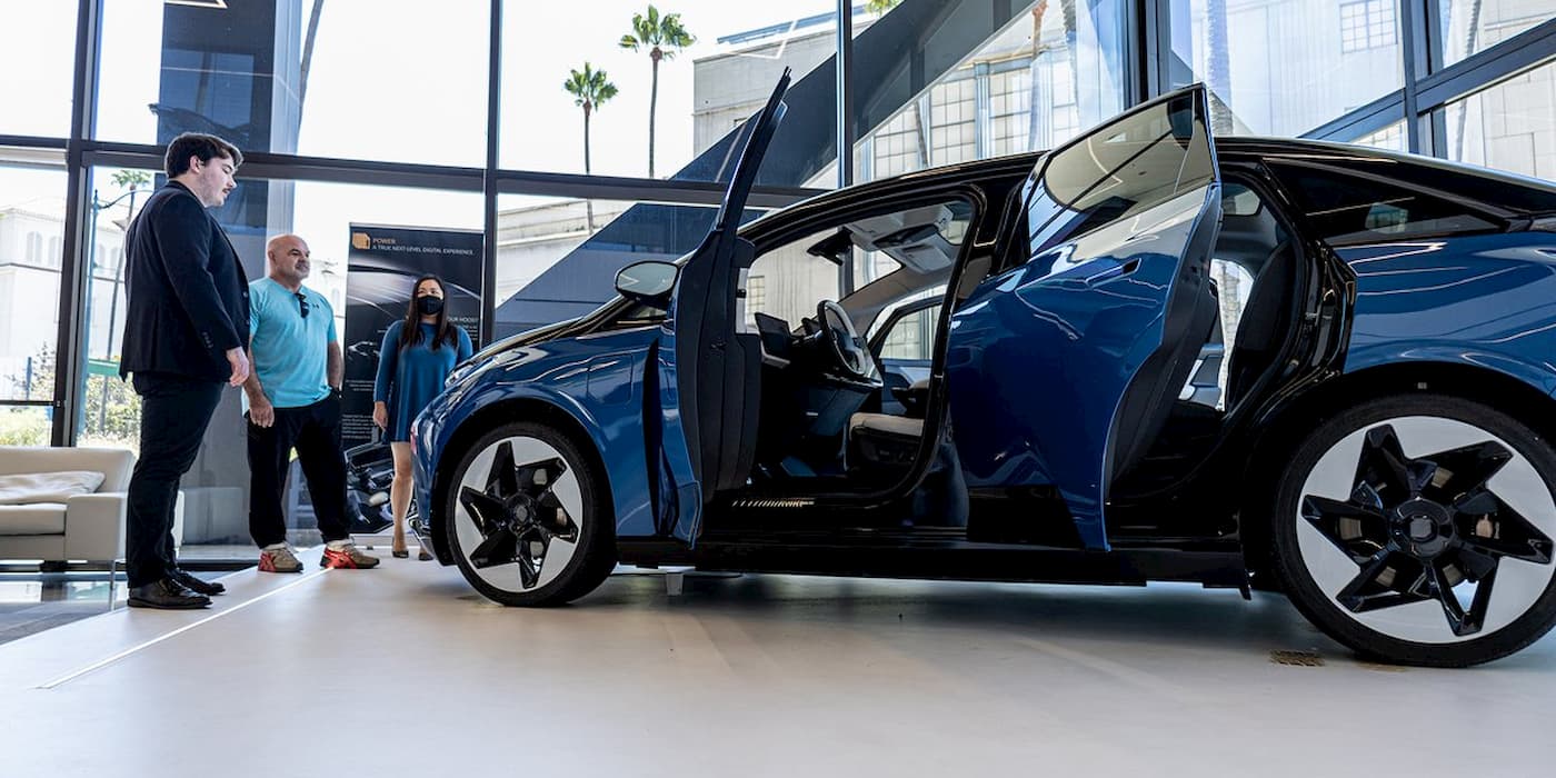 A test drive in INDIEV's INDI One through LA