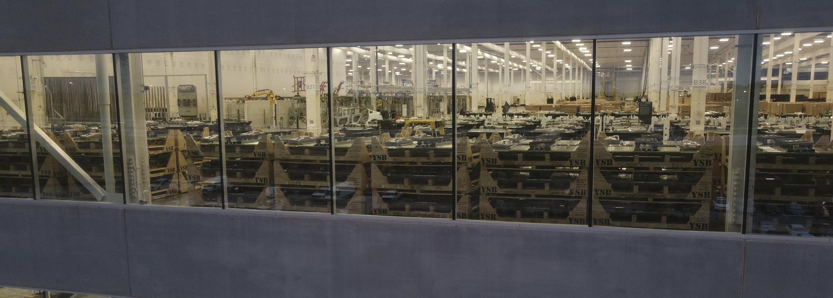 Tesla spotted stacking structural battery packs at Gigafactory Texas ...