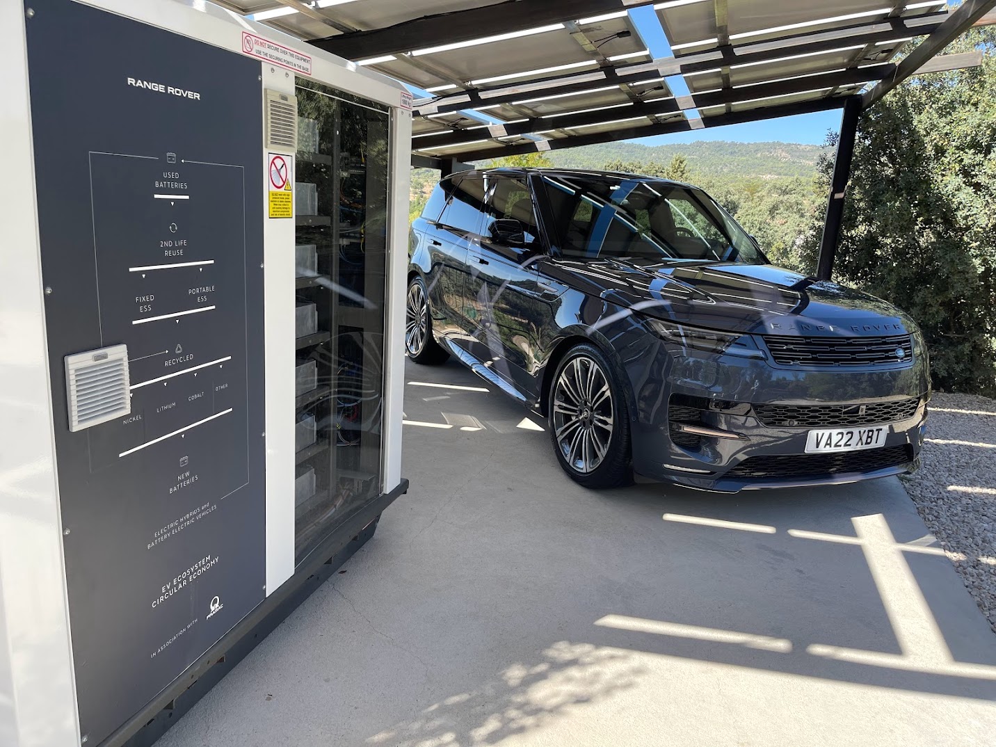 Review: 2023 Range Rover PHEVs double EV range