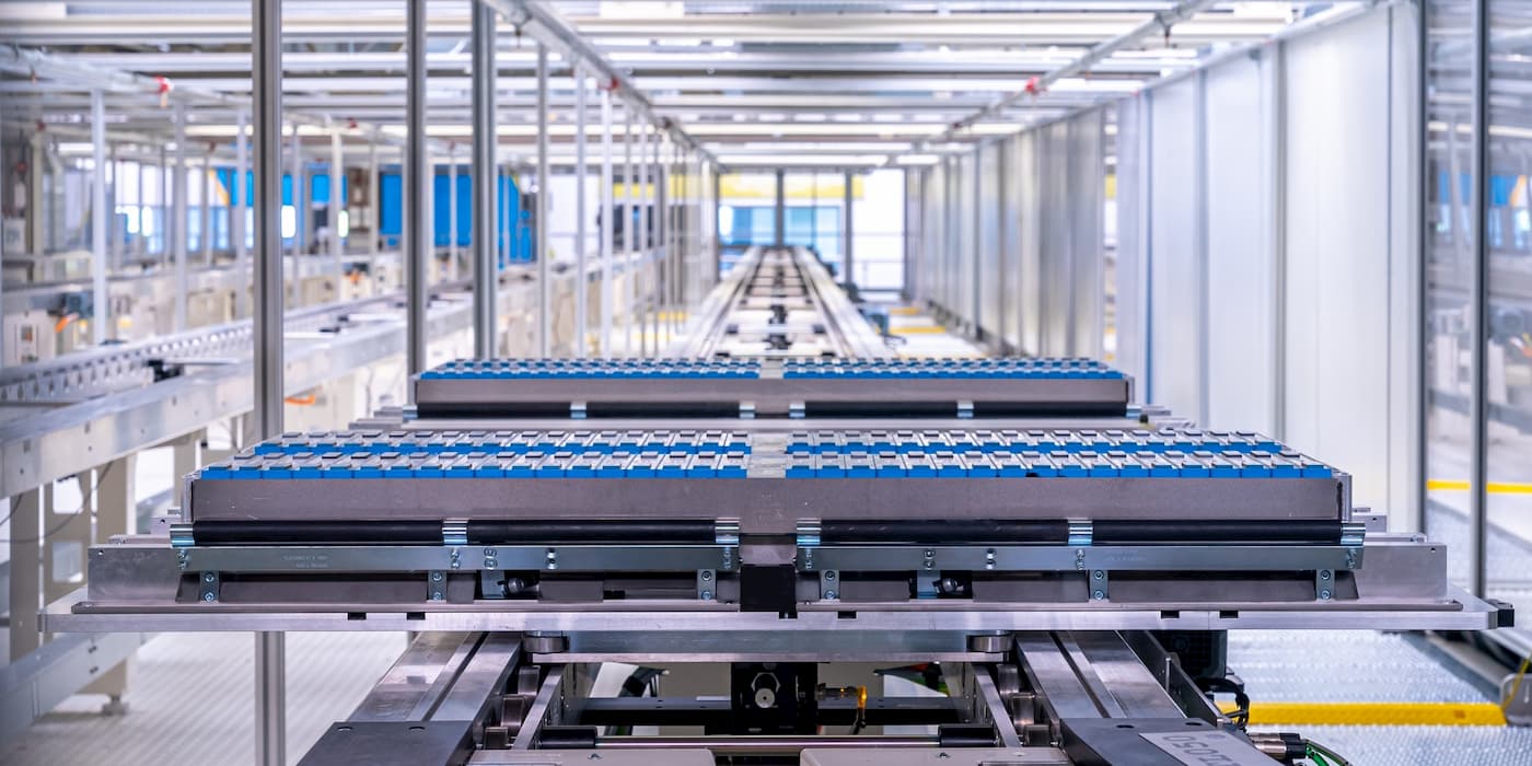 BMW adds EV battery capacity in Germany to ramp electric Mini