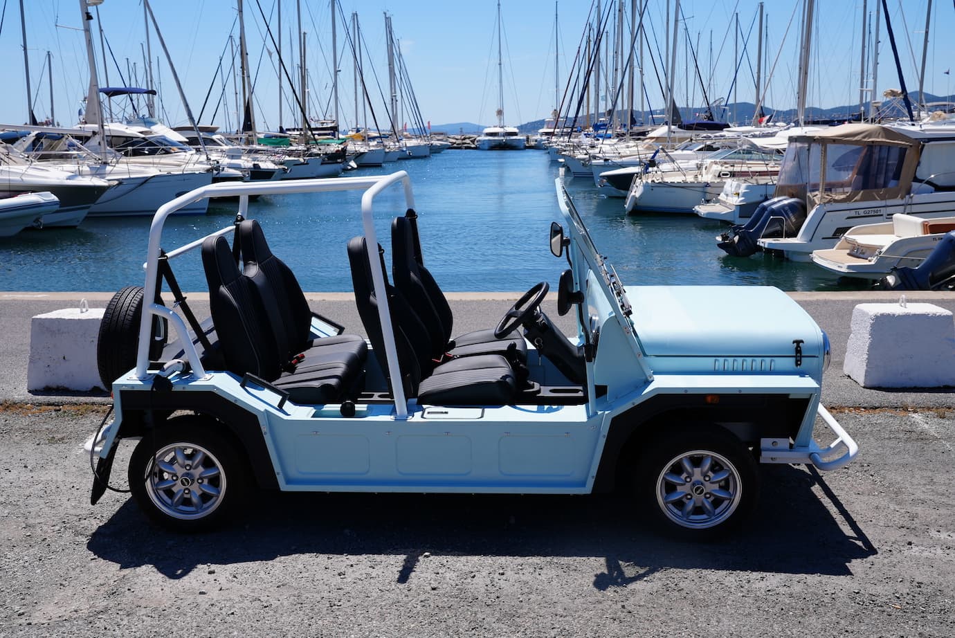 Fun-filled MOKE Californian open-top electric vehicle returns to US