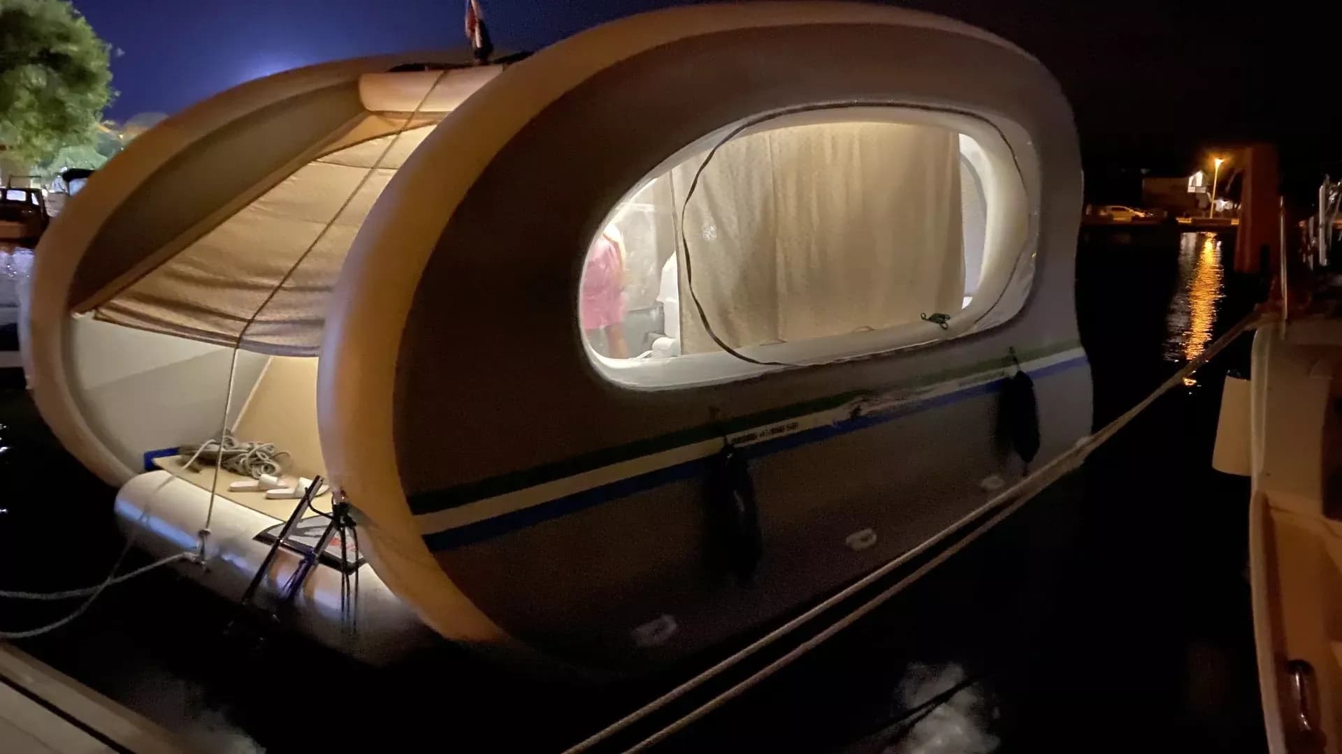 Weird Alibaba: A $10,000 solar power inflatable electric houseboat