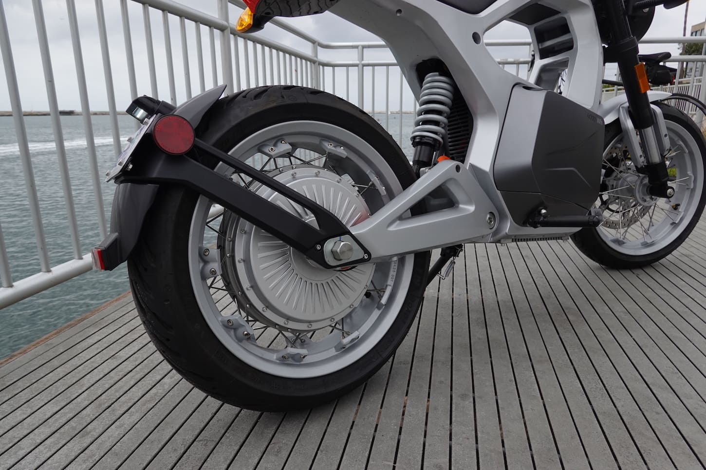 SONDORS Metacycle – First ride experience on this budget e-moto