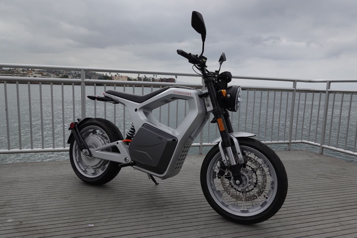 SONDORS Metacycle – First ride experience on this budget e-moto
