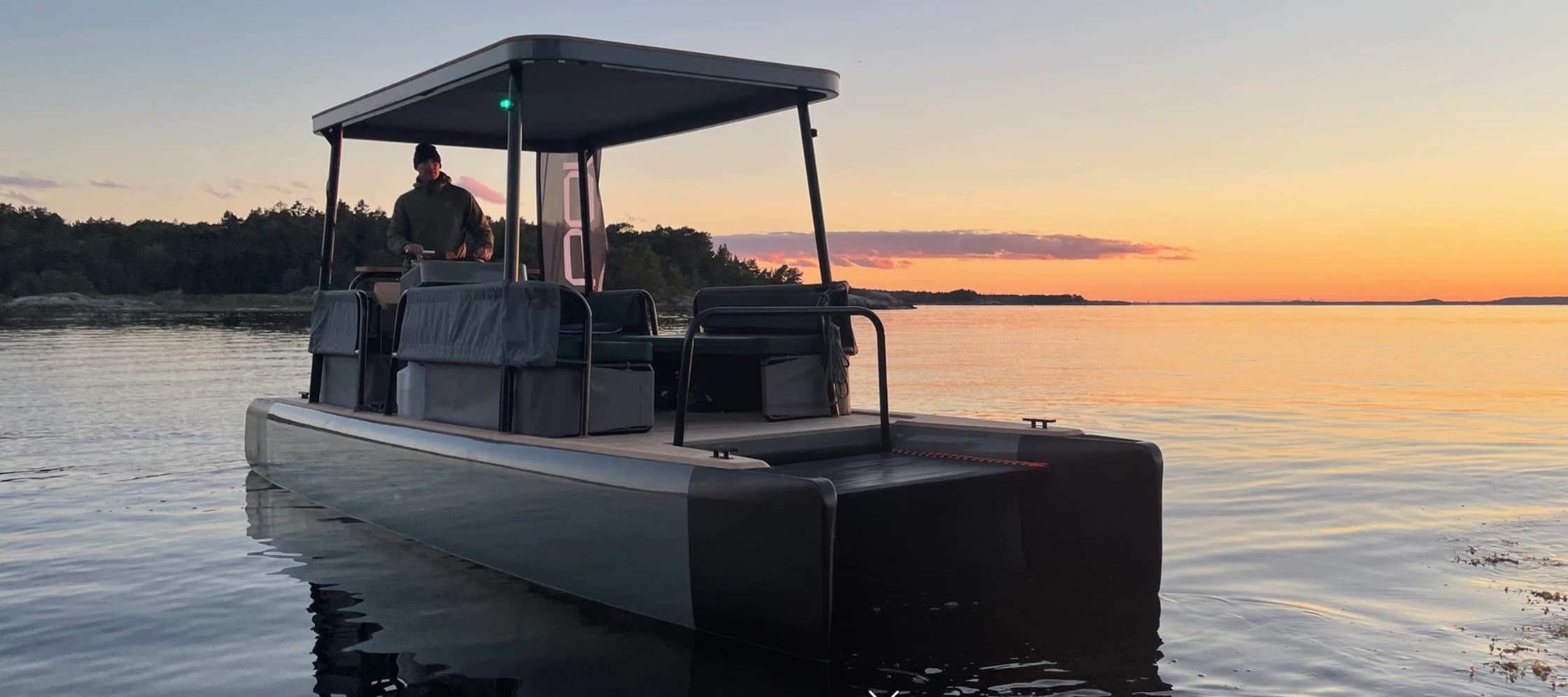 Buying a small boat? Here's why an electric boat might be for you